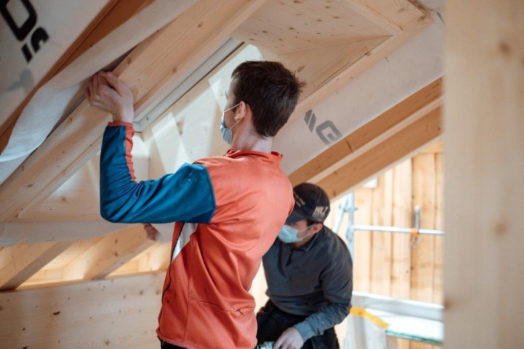 üK Zimmermann/Zimmerin EFZ - Ausbildungszentrum Holzbau Zürich